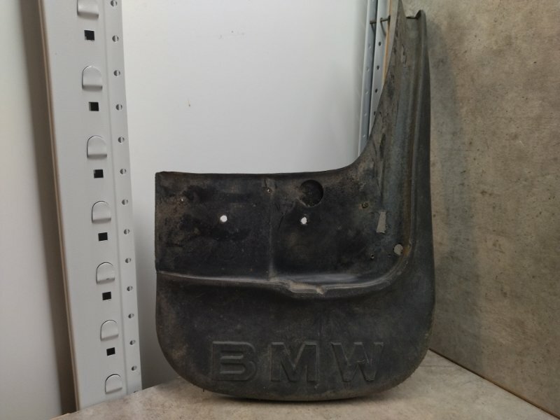 Брызговик задний правый BMW 5 E39 2002 82169408770
