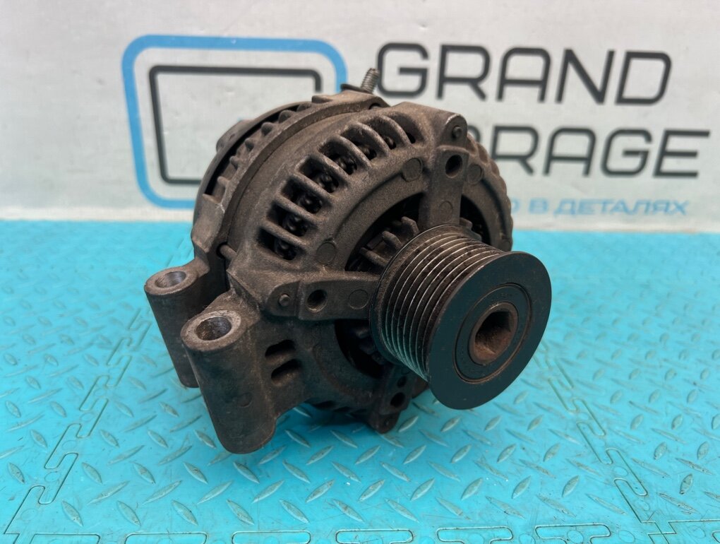 Генератор Land Rover Discovery 2008 L319 276DT 2.7 OEM YLE500400