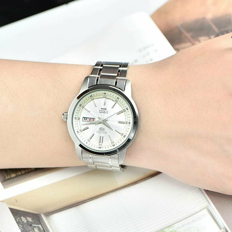 Наручные часы SEIKO SEIKO 5, серебристый — фото 1