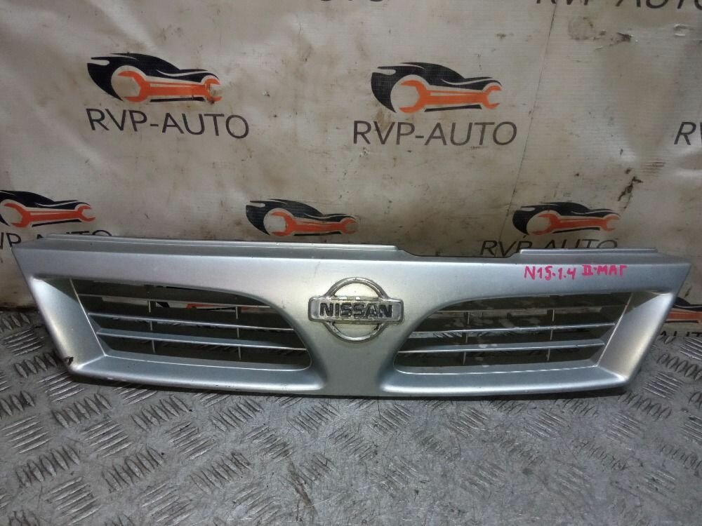 Решетка радиатор Nissan Almera N15 1995-2000