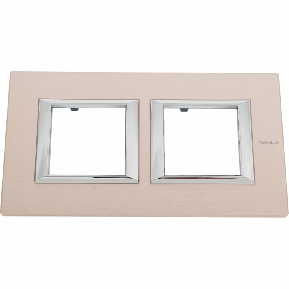 Рамка Legrand Axolute 2x2П 71мм горизонтальная, титан HA4802M2HNX