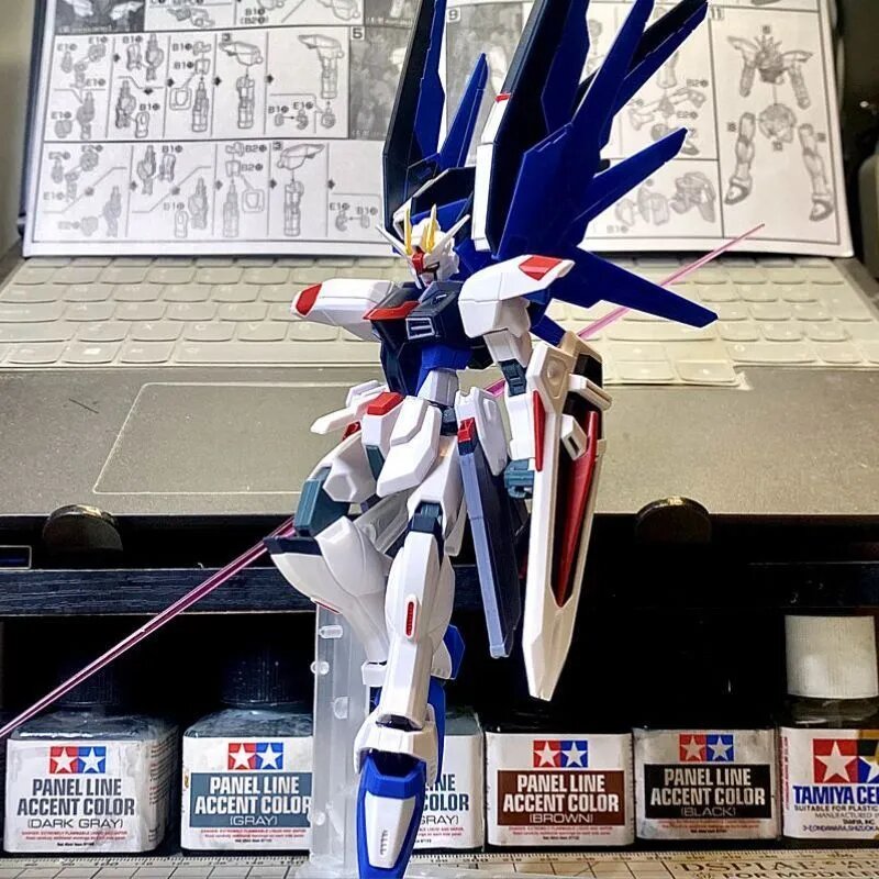 Пластиковые модели Gundam - Робот Гундам, фигурка
