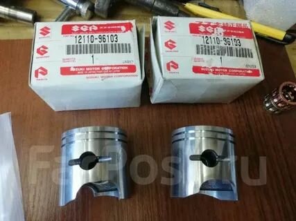 Поршневой комплект + кольца поршневые + палец + стопр Suzuki DT5-8 12110-96103