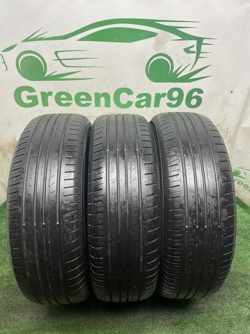 Летние шины Yokohama BluEarth AE50 215/65 R17 38% износ TTK512086