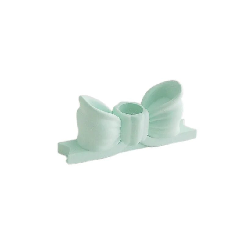 Розовый подсвечник из смолы Green