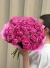 Букет из 15 пионовидных кустовых роз Мисти Бабблс 40 см розового цвета от Votbuket