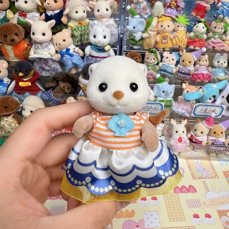 Фигурки Sylvanian Families Sea otter moth (8cm)