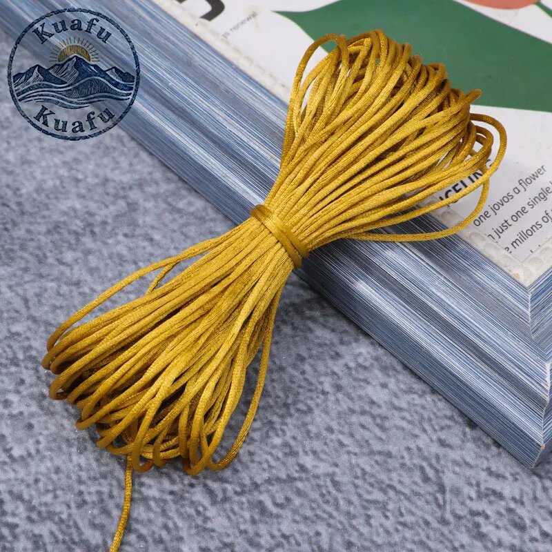 Атласный нейлоновый шнур 20 ярдов для рукоделия 2mm 20yards, earth-yellow