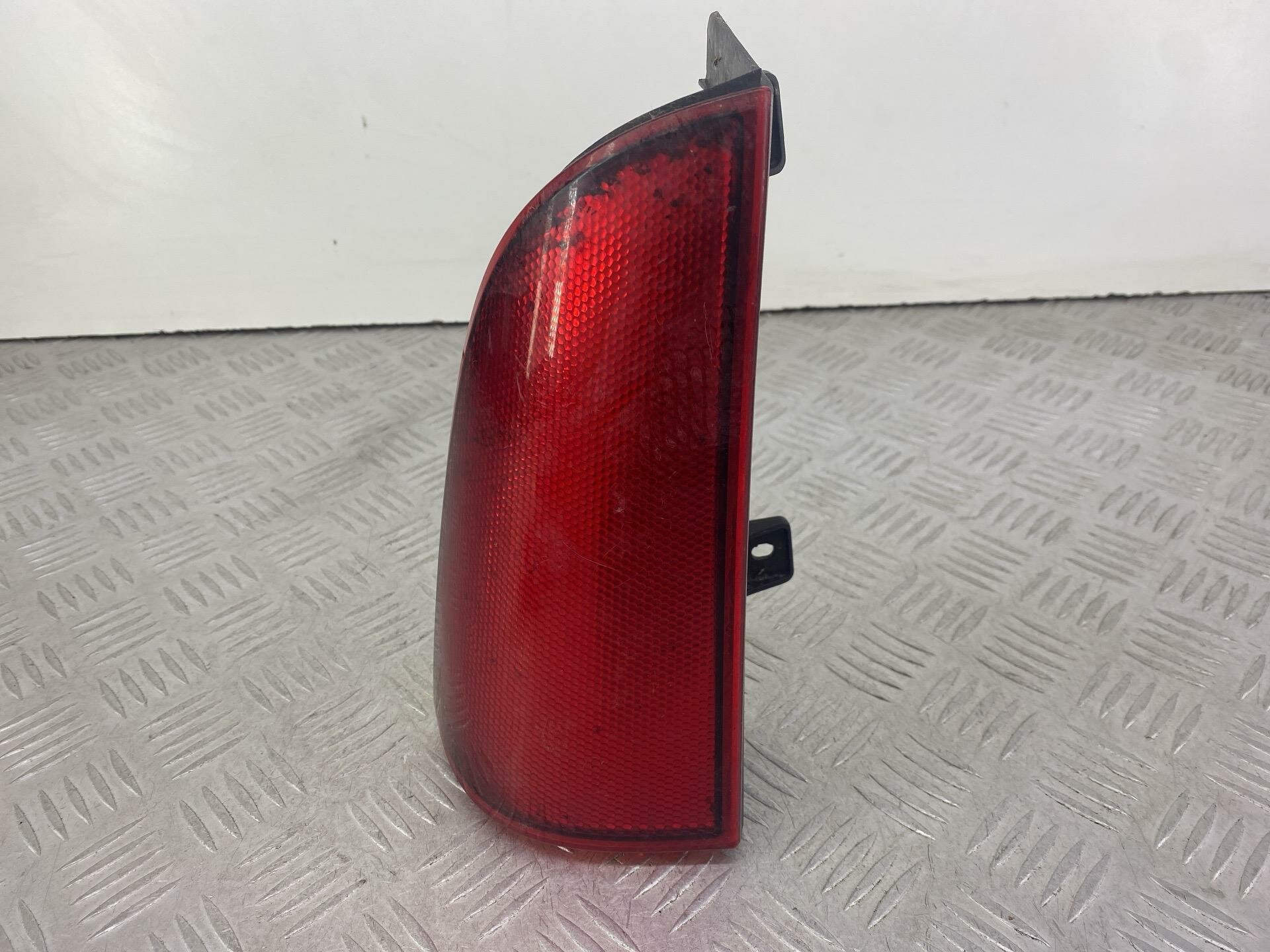 Катафот Mercedes-Benz Vito W639 (2003 - 2010) 96468500