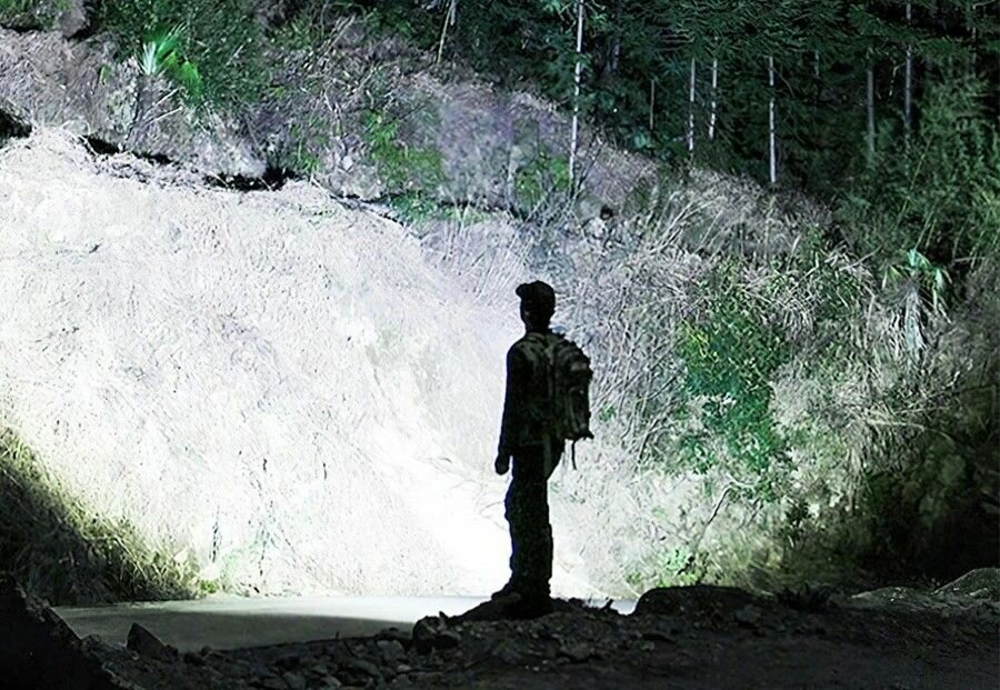Фонарь mini 3leo flashlight — фото 1