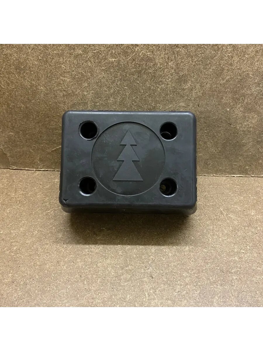 Отбойник борта (буфер), материал резина, размеры 165х125х75 мм. 1975