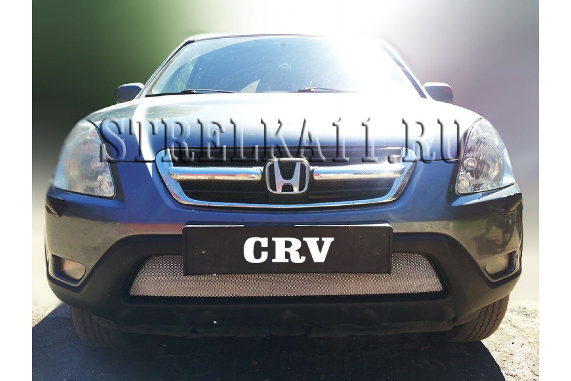 Защитная сетка радиатора с окантовкой и защелками для Honda CR-V 2002-2004 (II), хром