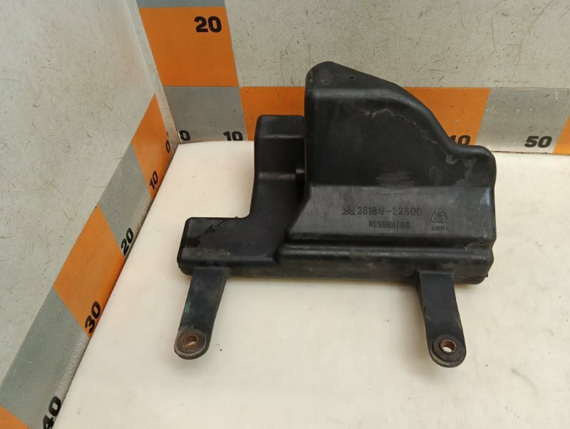 Б/У Резонатор воздушного фильтра Hyundai Accent 2001 2 407574 Hyundai-KIA арт. 2819022600