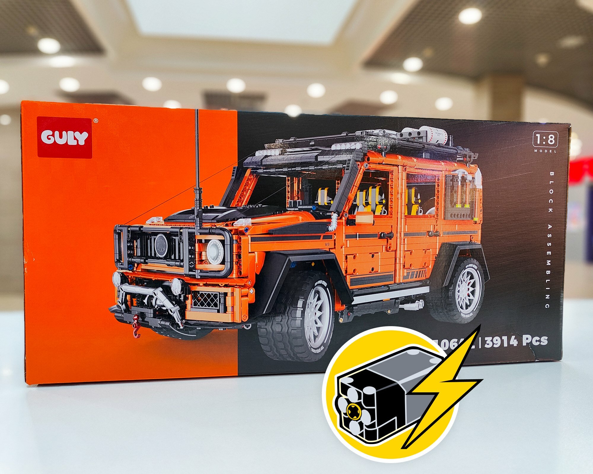 Конструктор GULY Внедорожник Мерседес-Бенц АМГ G63 1:8, с мотором 10642rc, 3933 детали, серии Техник, на пульте управления, с подсветкой