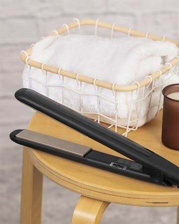 Выпрямитель для волос Remington Ceramic Straight 215 S1370, 1 шт