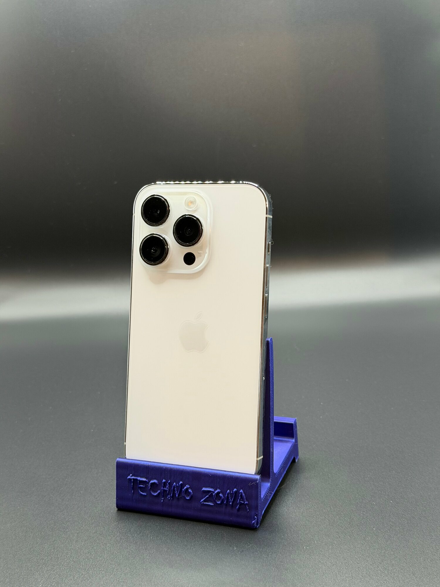 Смартфон Apple iPhone 14 Pro 256 ГБ, Dual: nano SIM + eSIM БУ