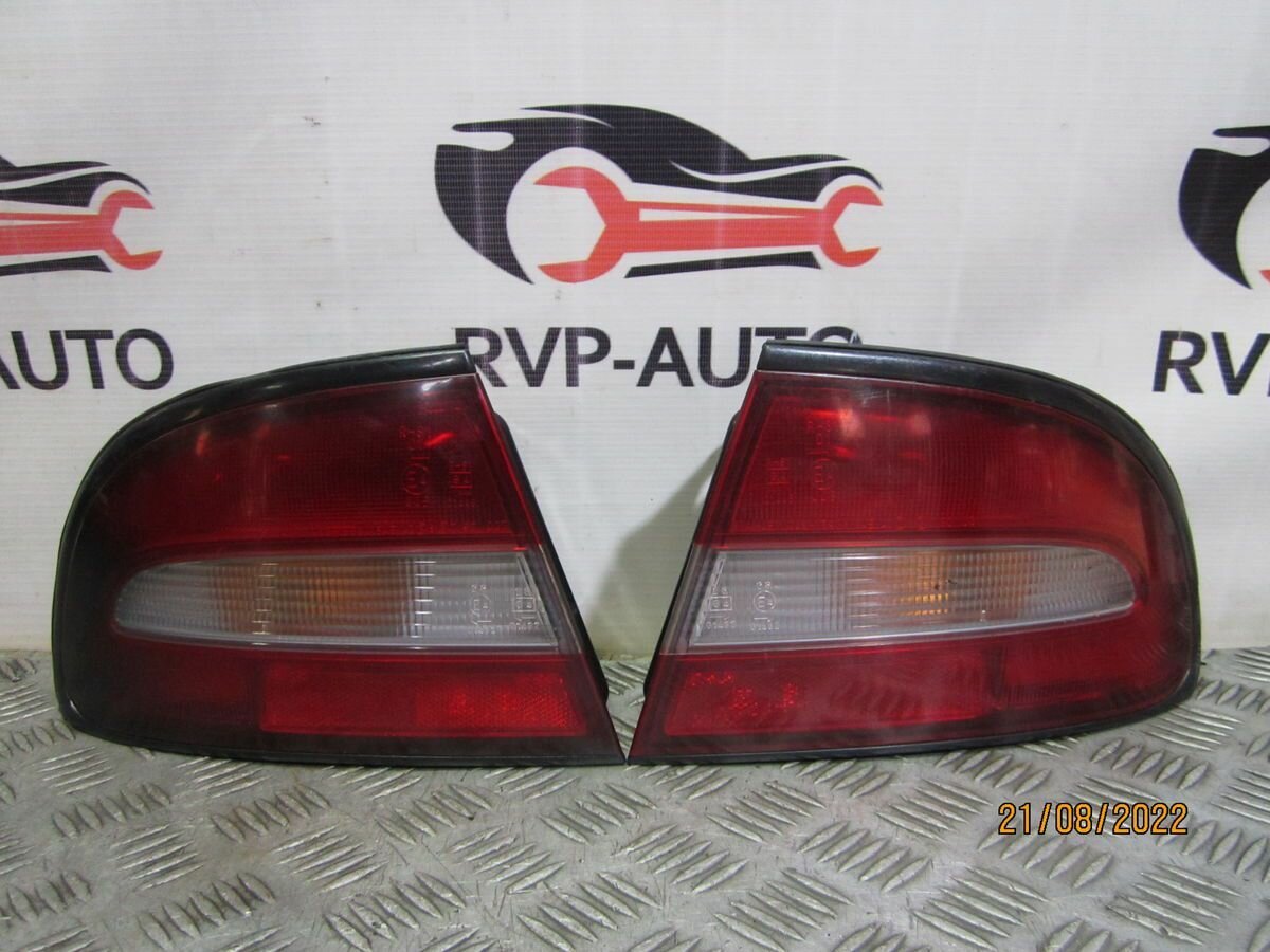 Фонарь задний Mitsubishi Galant E5 1993-1997