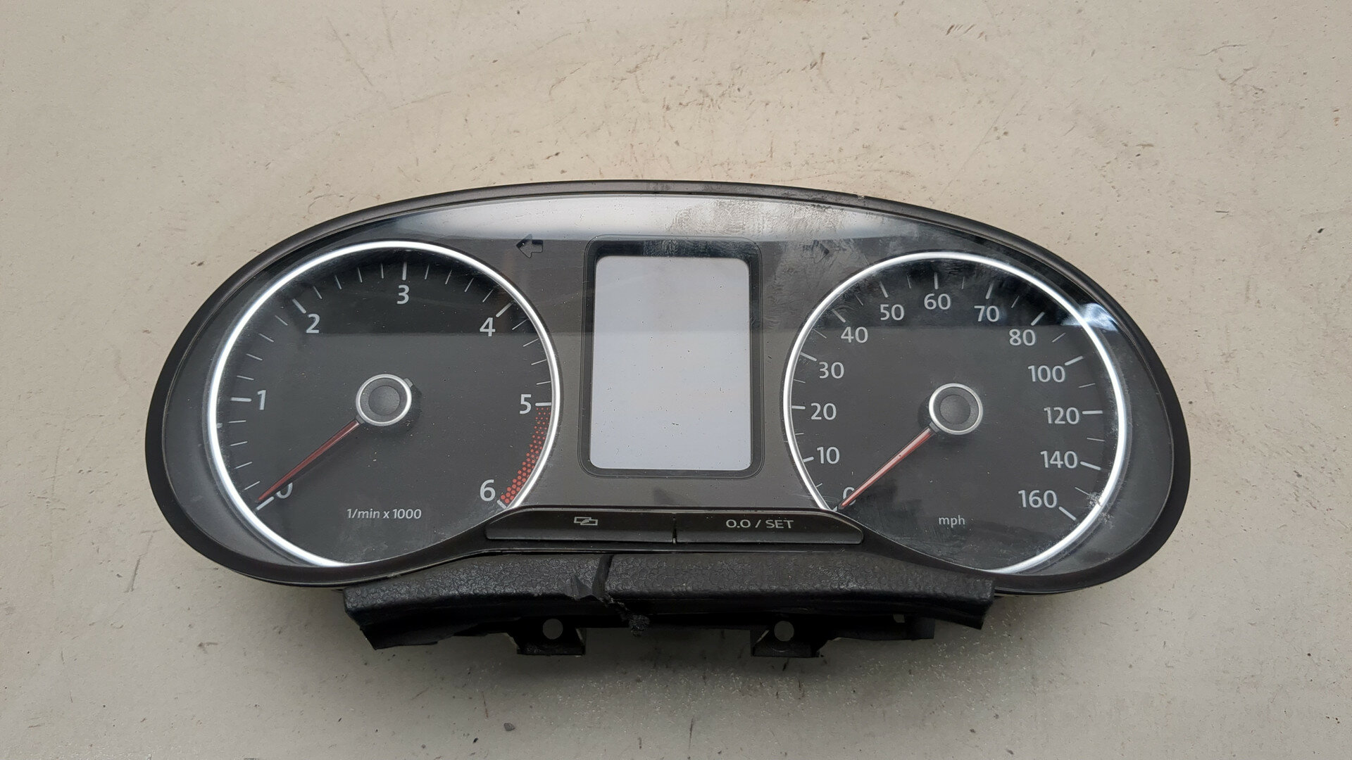 Приборная панель Volkswagen Polo Б/У