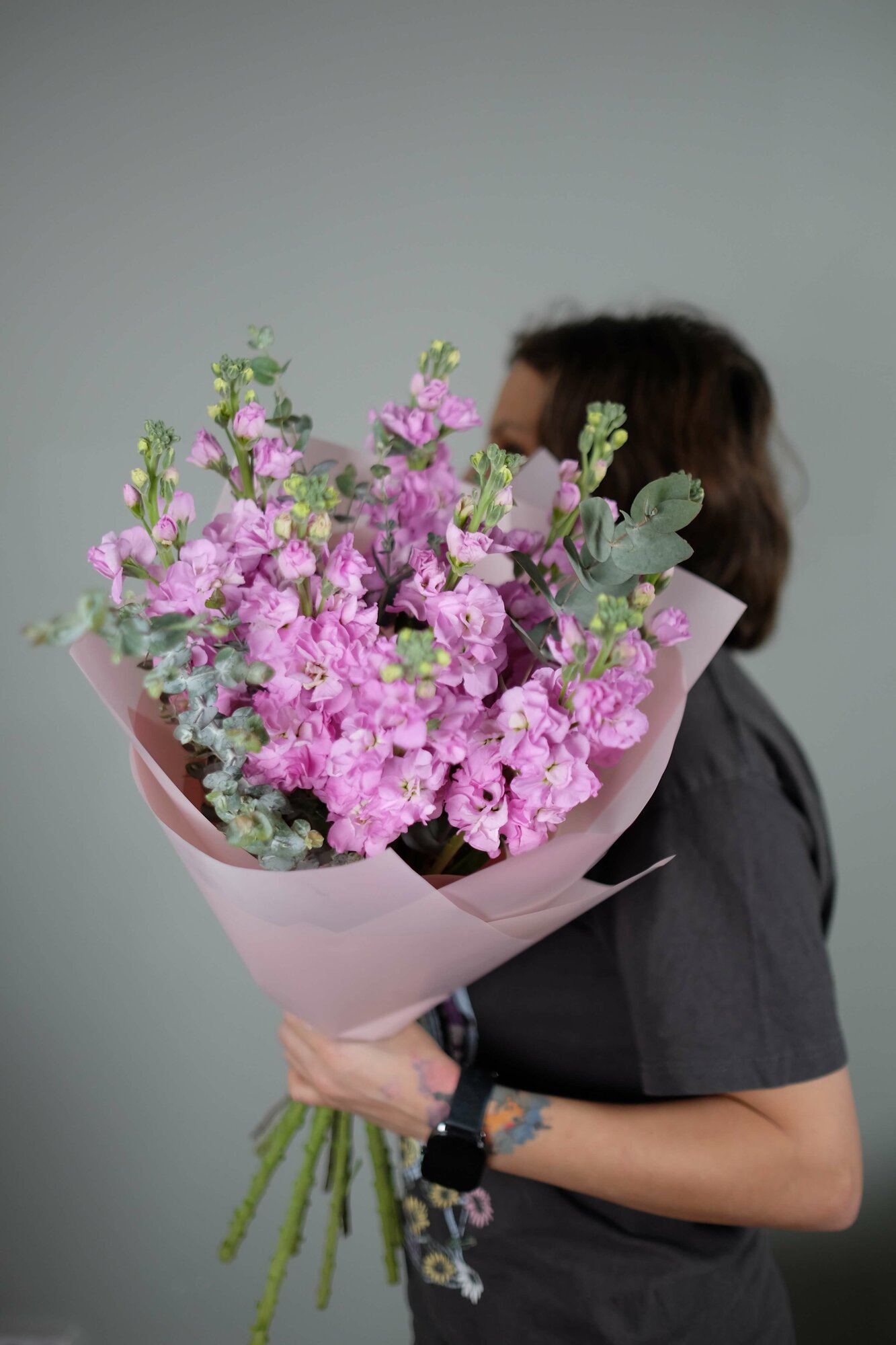 Монобукет из 9 веток ароматной розовой маттиолы, ВеснаFlowers