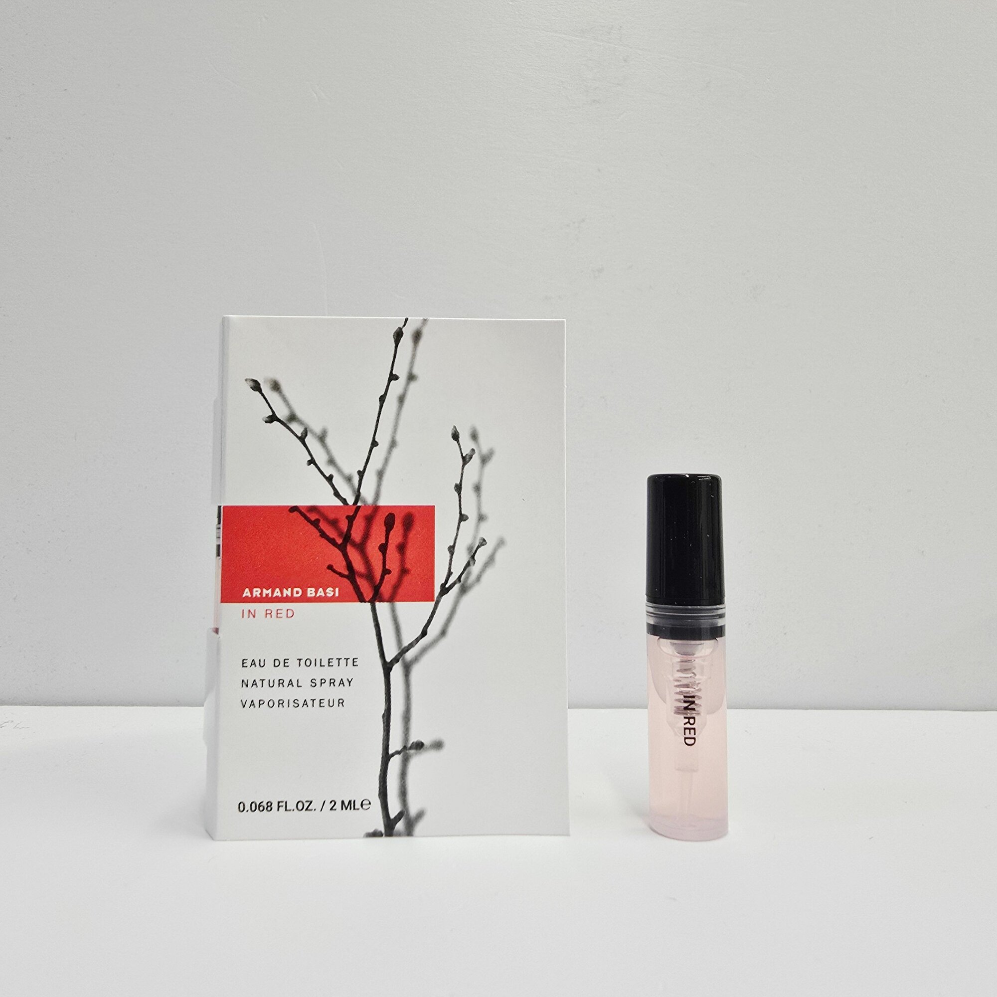 Женские духи Armand Basi in Red, 2 ml
