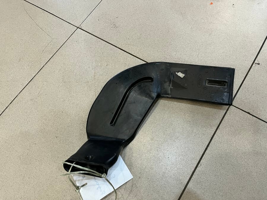 Воздуховод салона от Ford Focus 3 2011-2018