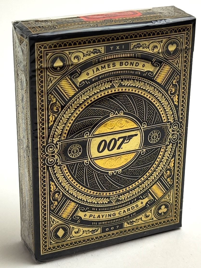James Bond 007, игральные карты от компании Theory11 из серии Бондиада