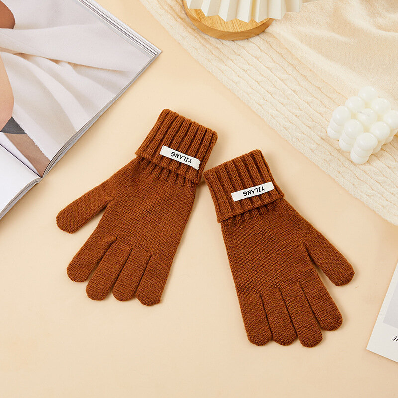 Перчатки для женщин