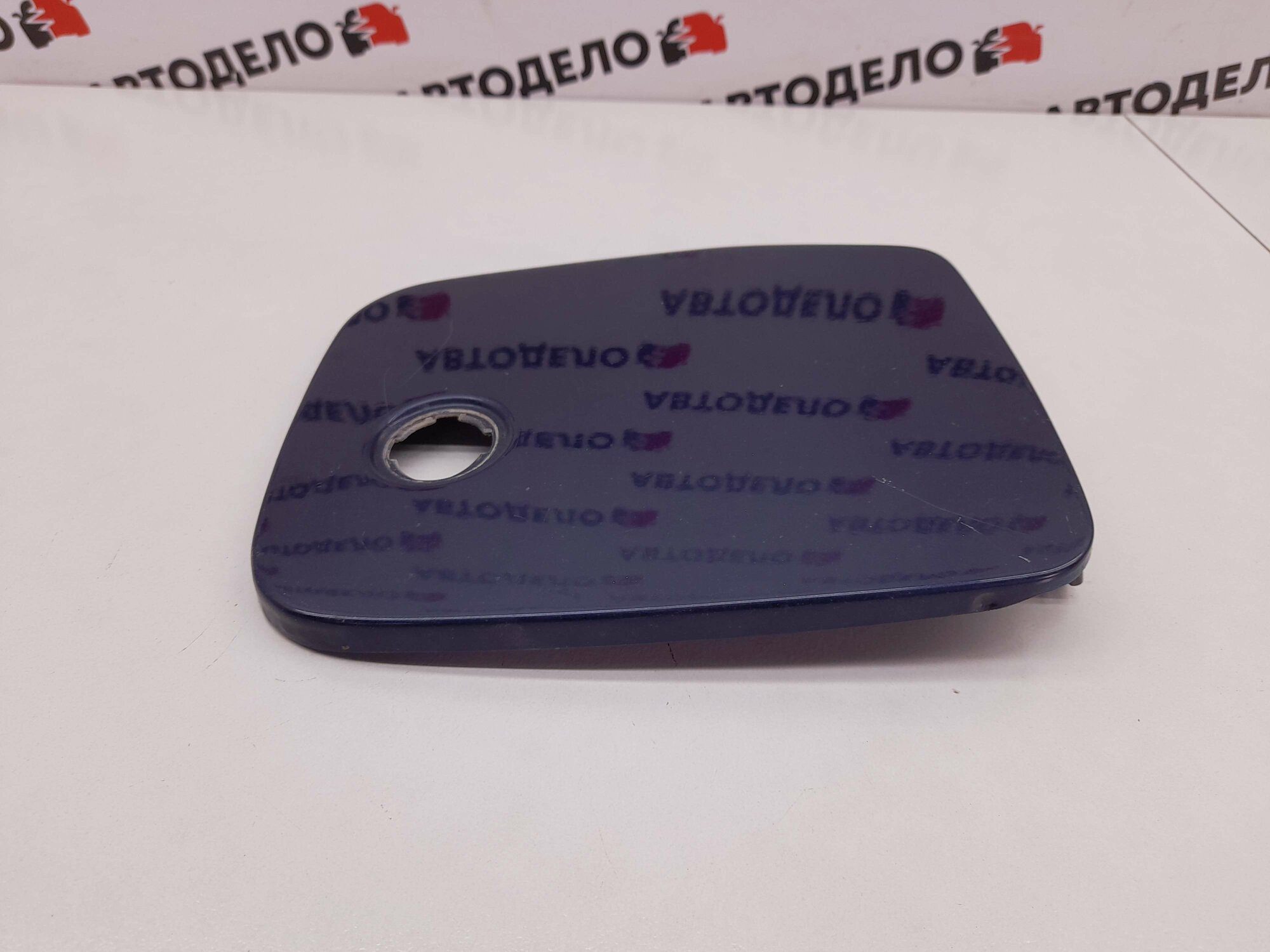 Лючок бензобака Daihatsu Gran Move 2000 г.в