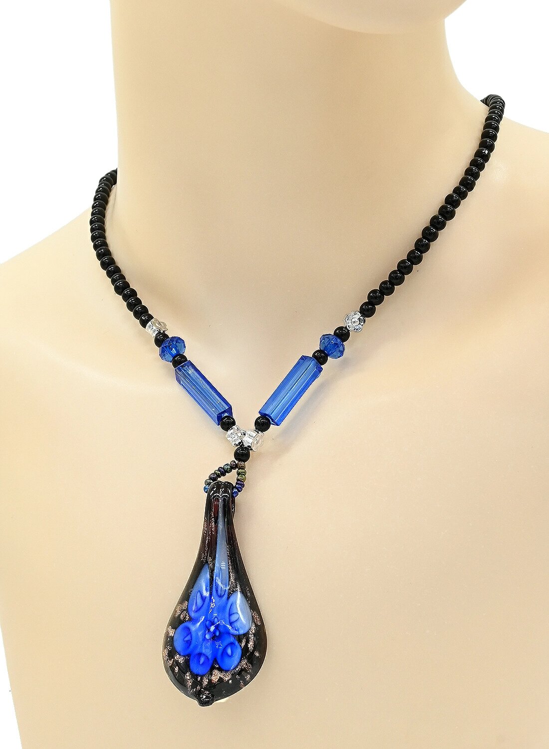 Бусы, муранское стекло