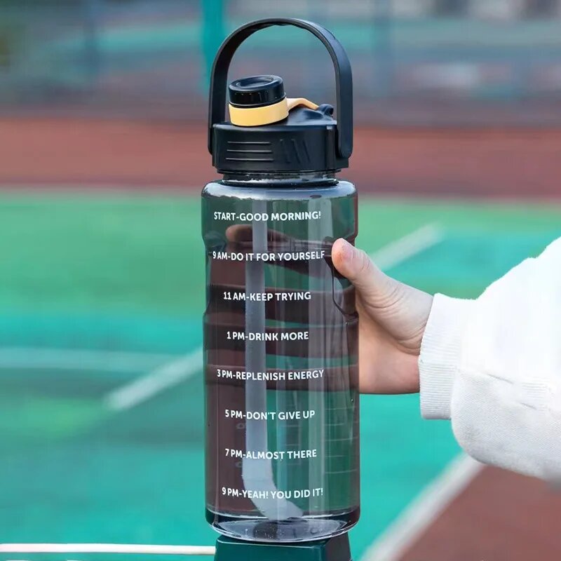 Бутылка для воды LUSQI 3.0L, черная, пластиковая