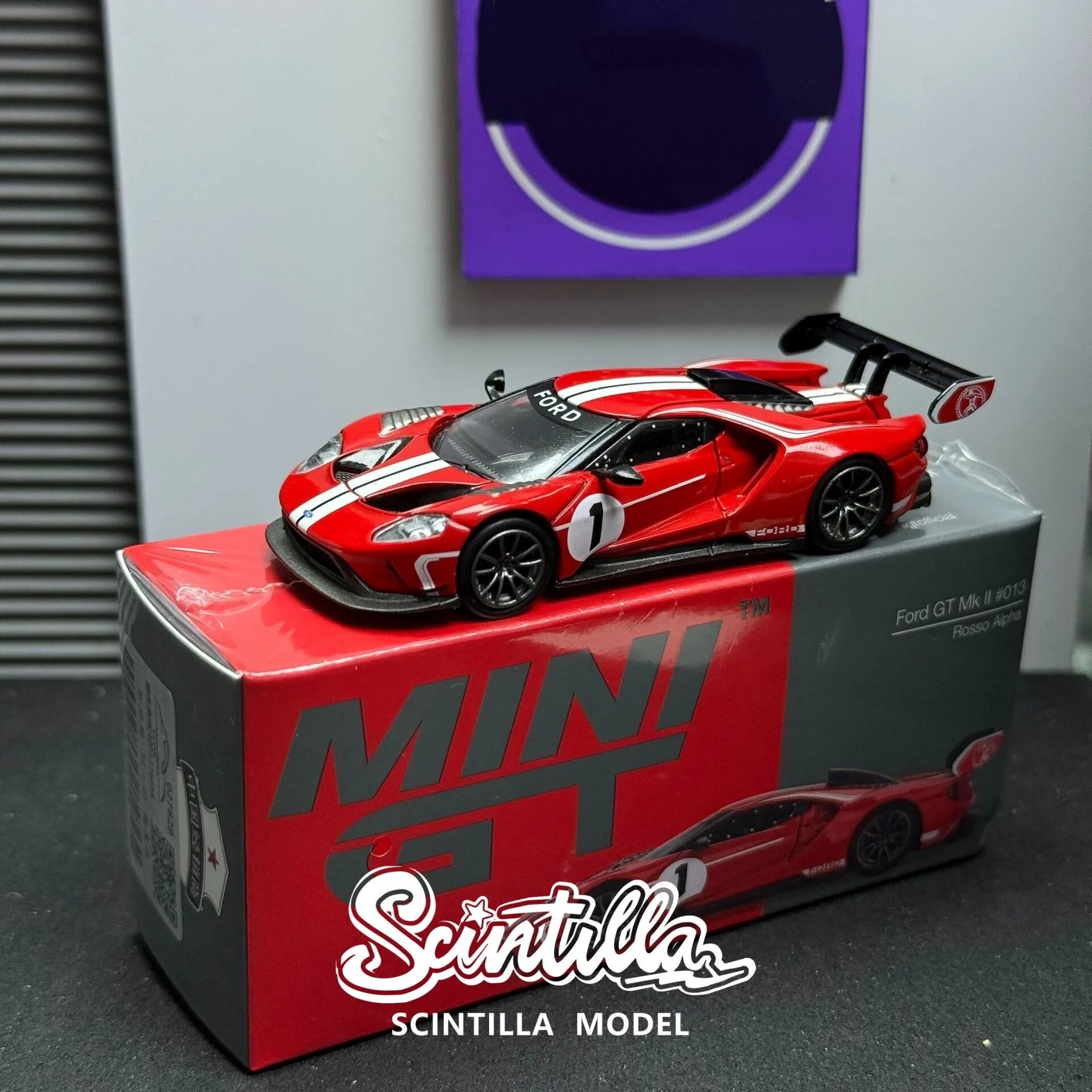 Масштабная модель автомобиля 1/64 MINI GT #603 Ford GT MK II #013 Rosso Alpha литая модель Alloy Car Model Collection Gift