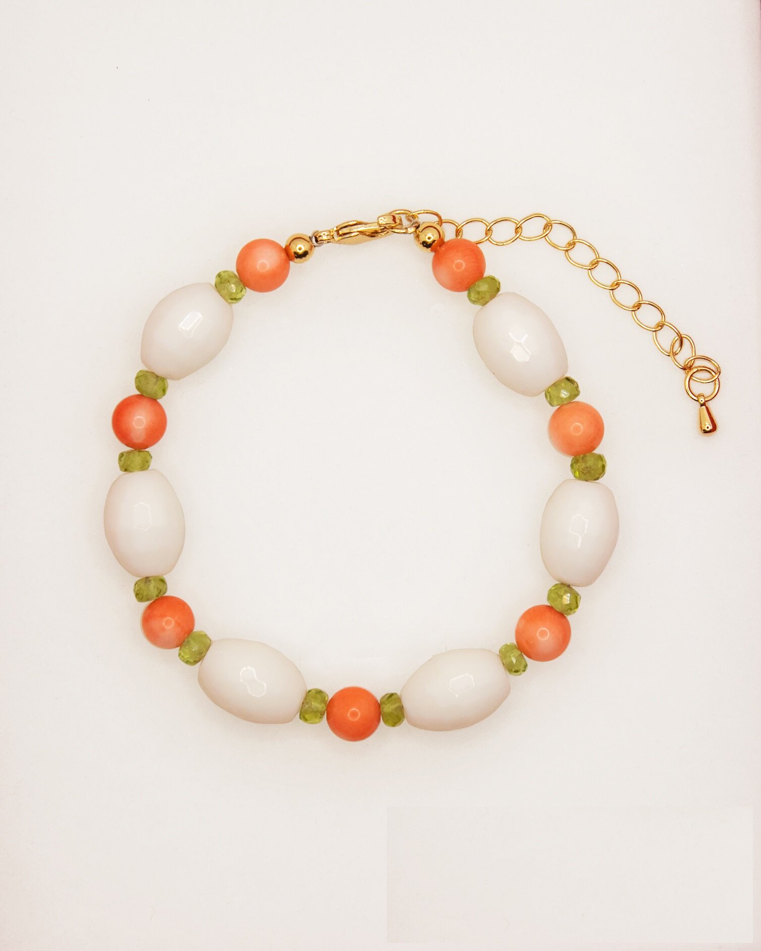 Браслет Helena, хризолит, агат, коралл прессованный