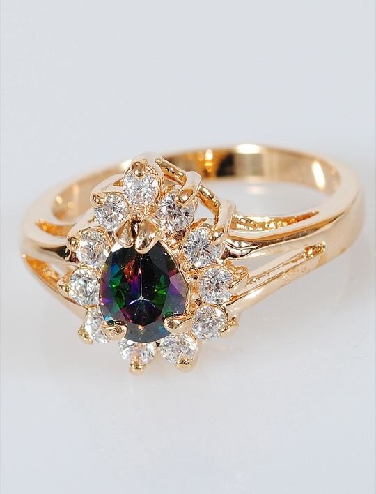 Кольцо, фианит