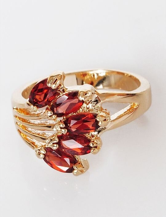 Кольцо, гранат