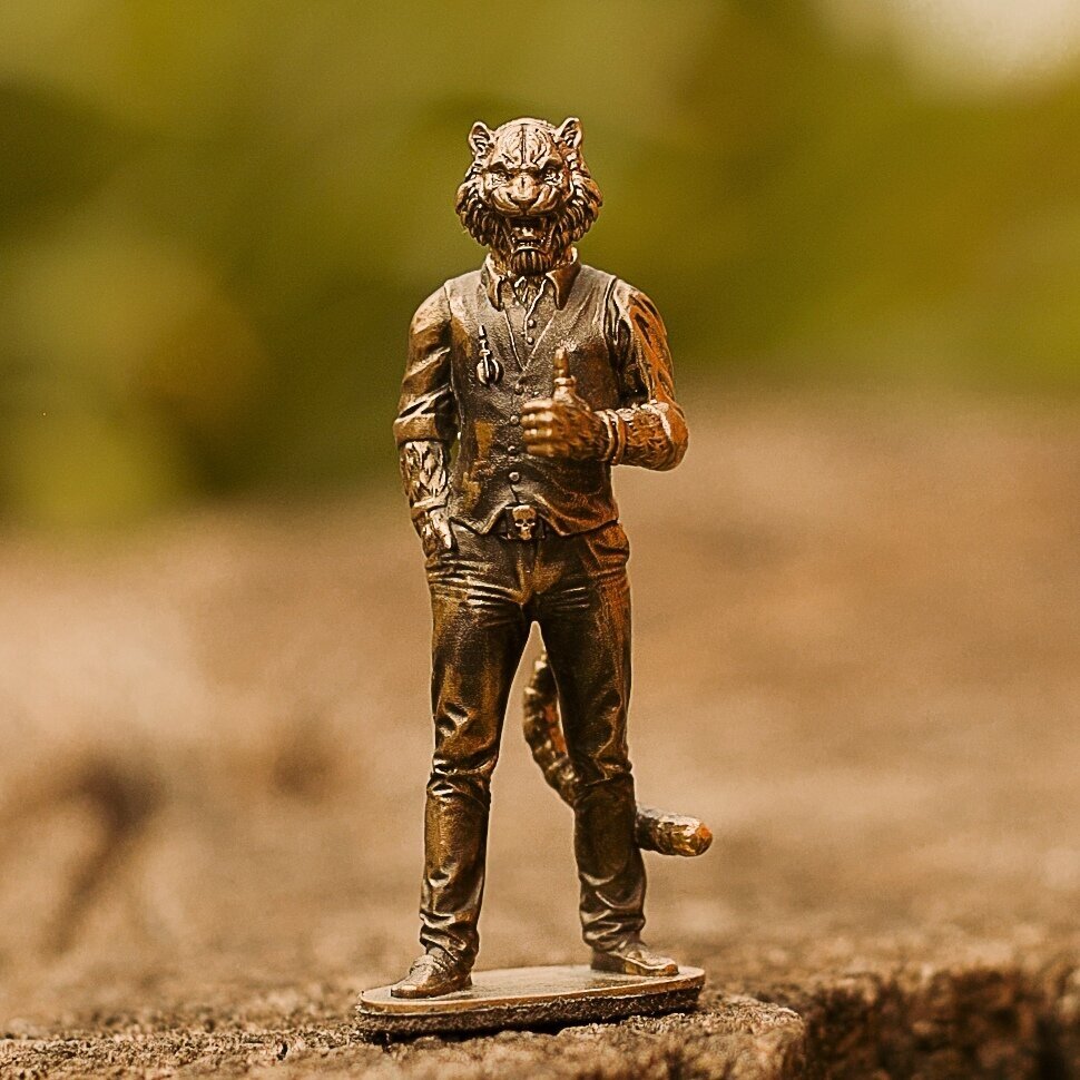 Статуэтка из бронзы "Мужественный Тигр". Китайский гороскоп от SIDORGE