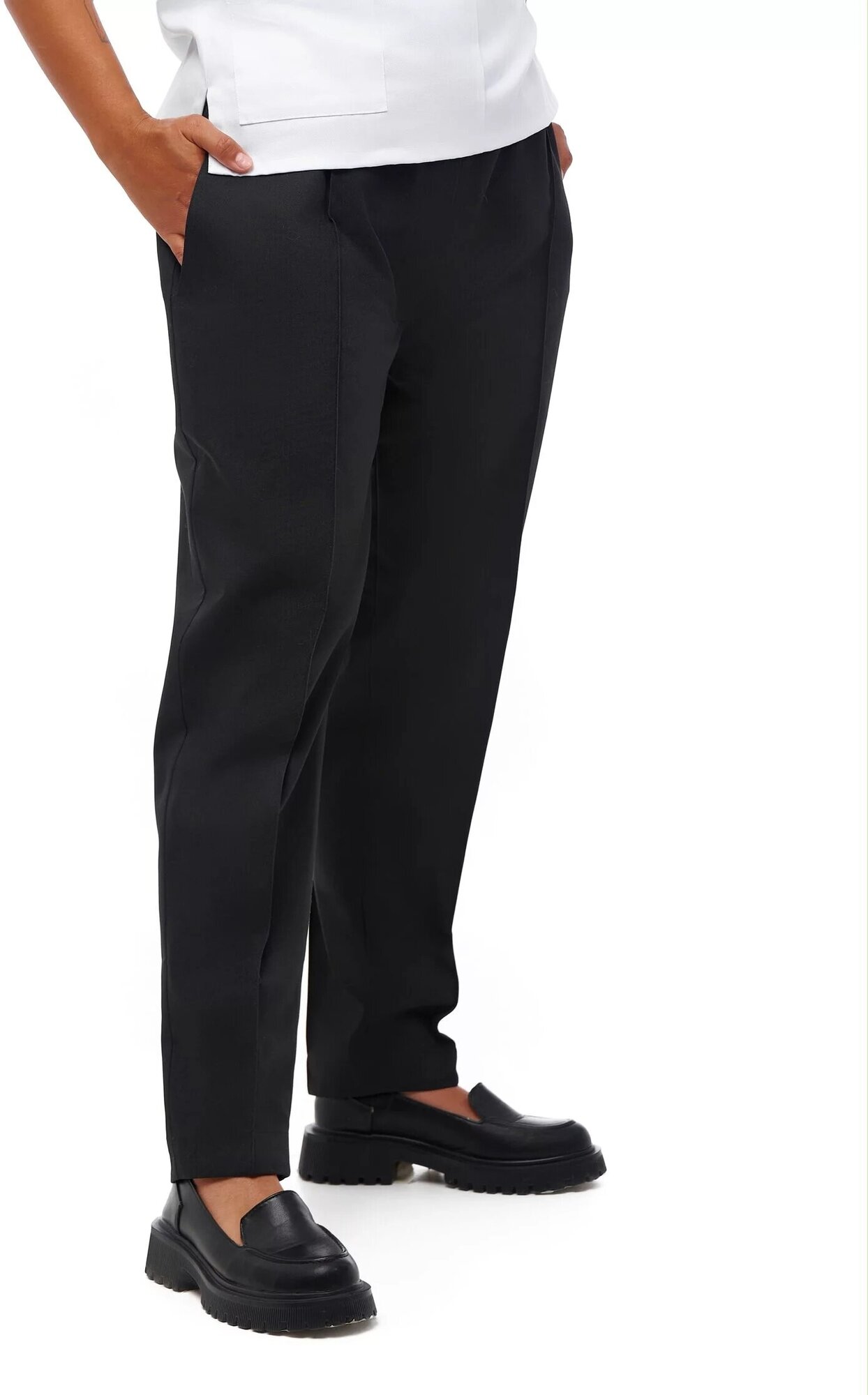 Брюки женские медицинские со стрелками, цвет - черный