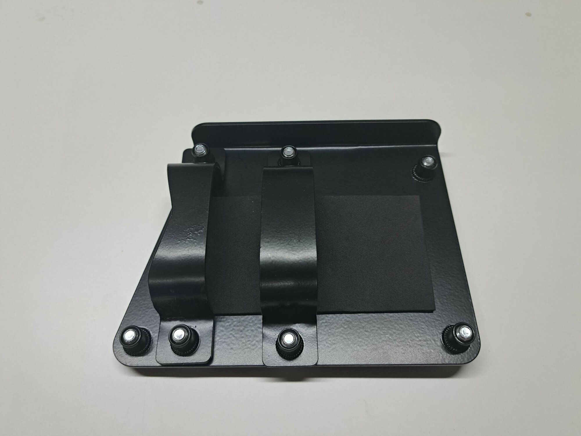 Крепеж на Indian Scout, Sixty для кофра на маятник