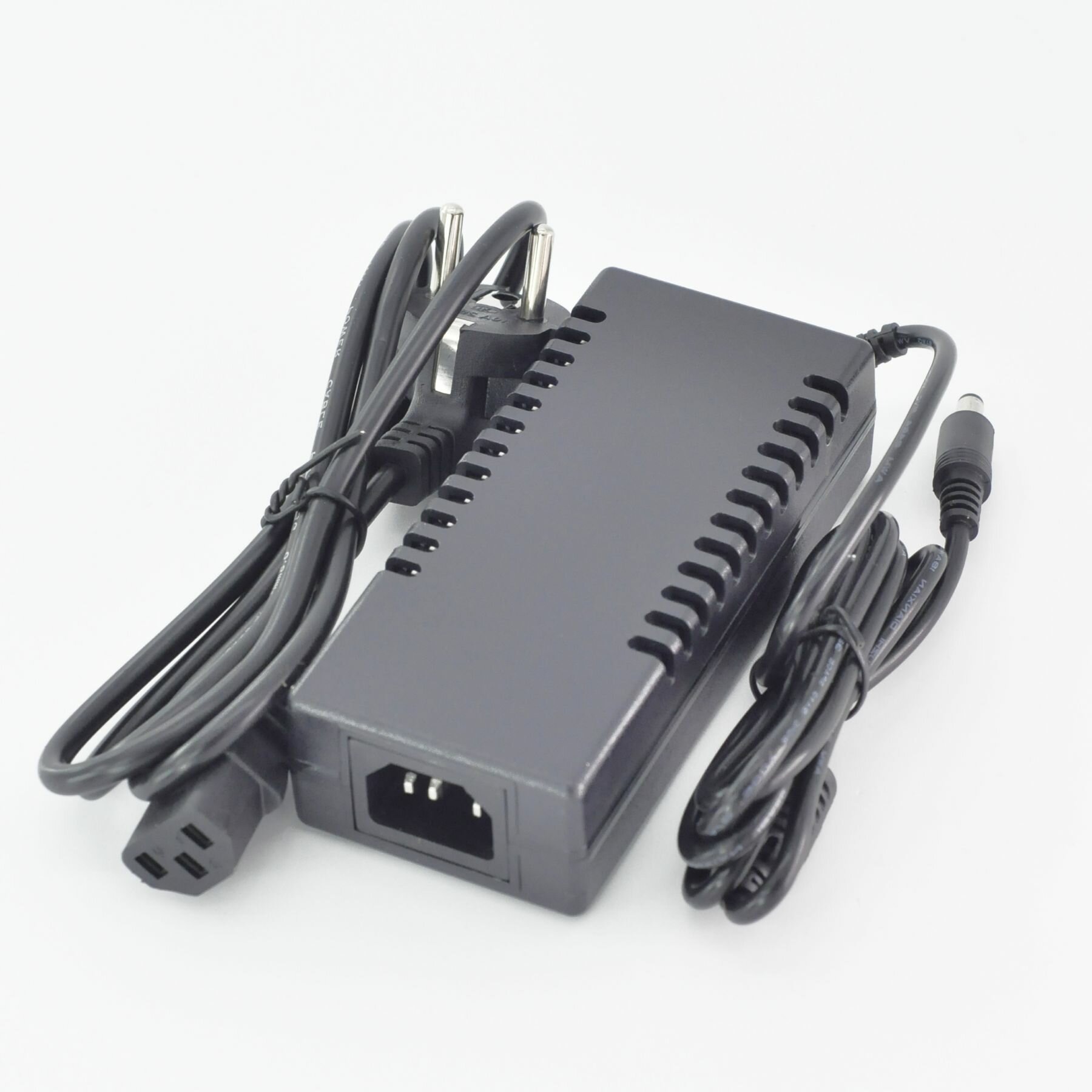 Блок питания 12V 8A 96W (5.5*2.5-2.1 мм) для камер видеонаблюдения, светодиодных лент, приемников Триколор, мониторов