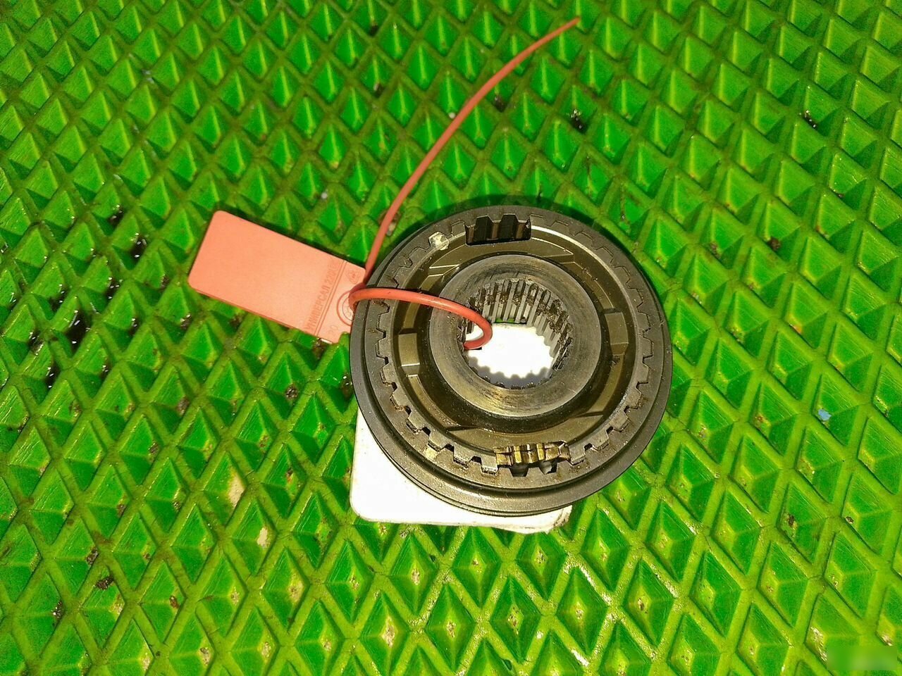 Муфта 5 с синхроном GC01-17-620A Мазда 3 bk 2,0 GC01-17-620A