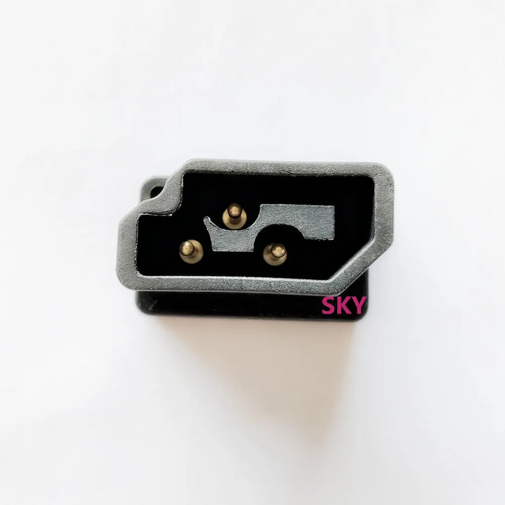 Розетка 3SKTA-2 Black TYPE для оверлоков Feiyue Yamata, Acme