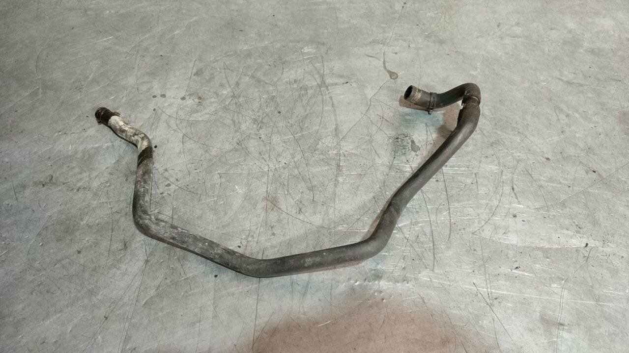 Патрубок охлаждения Mazda 3 2005