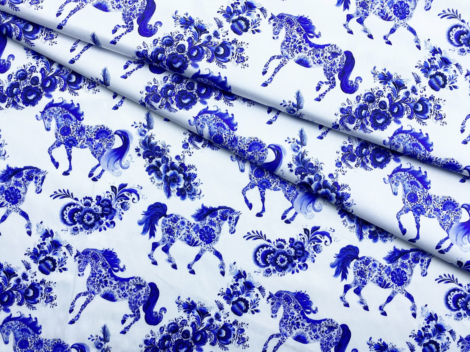 Ткань Хлопок белого цвета с принтом лошади 14418