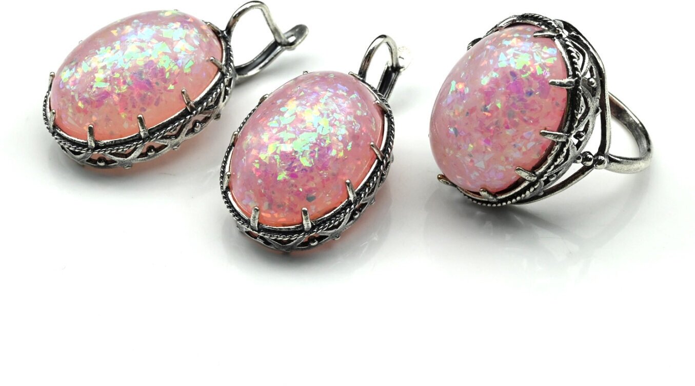 Комплект бижутерии: кольцо, серьги, опал