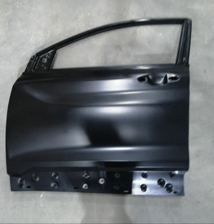 Дверь передняя левая Geely Coolray [1.5 12V 7AMT внедорожник] 5075038300C15