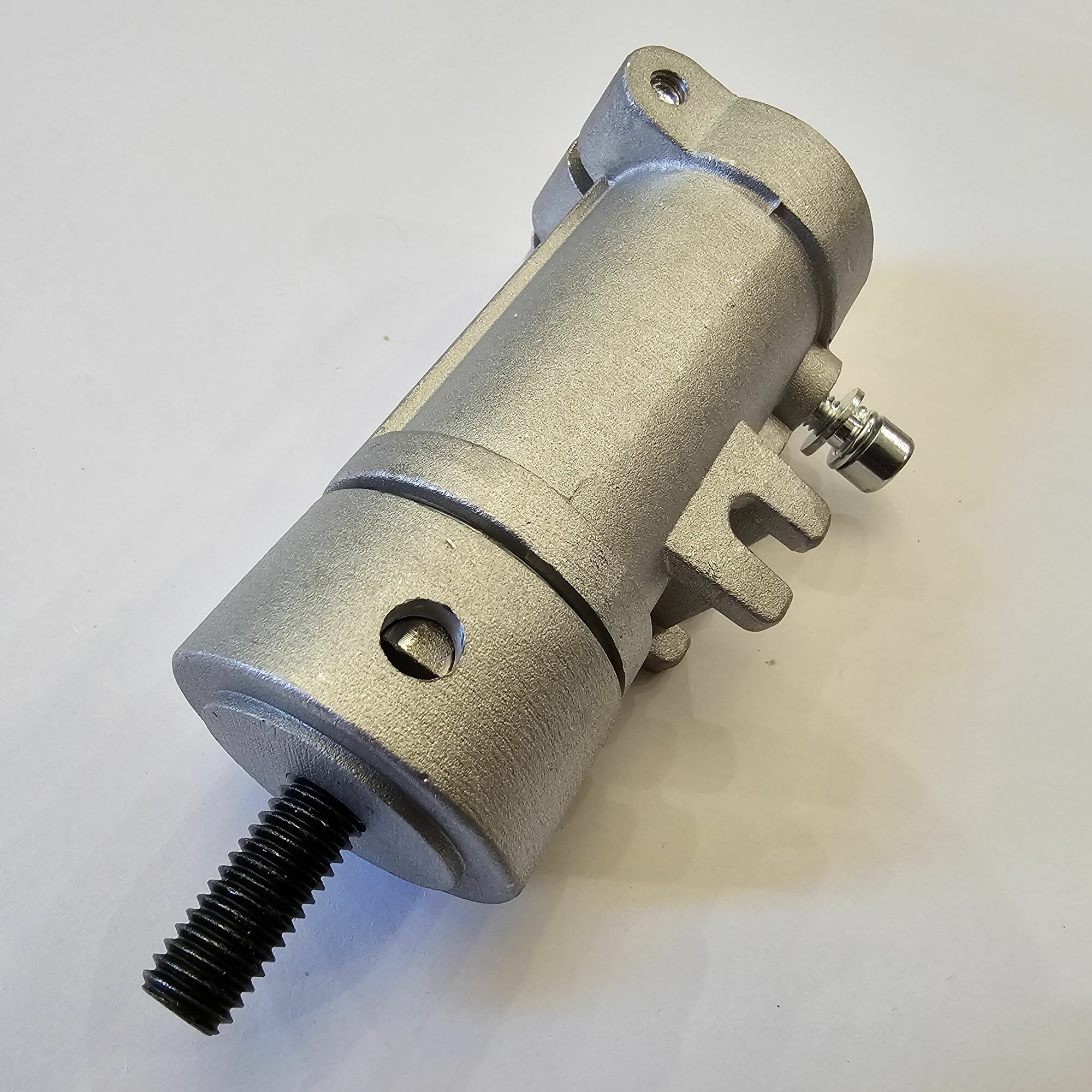 Редуктор для триммера с кривой штангой D25.4mm.