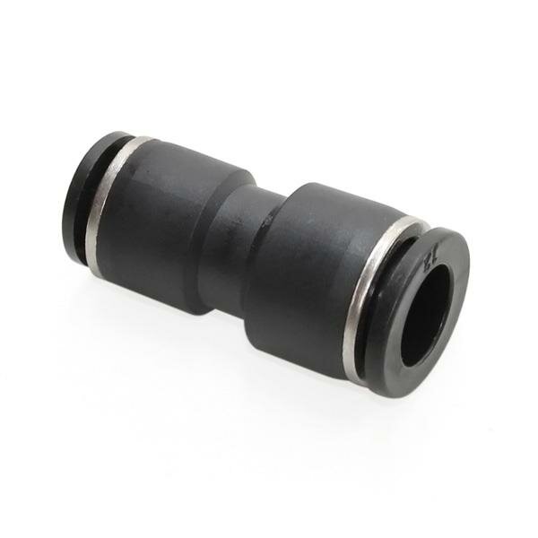 Фитинг (соединитель трубок ПВХ) КАМАЗ, МАЗ прямой переходник Д-10мм=Д-12мм