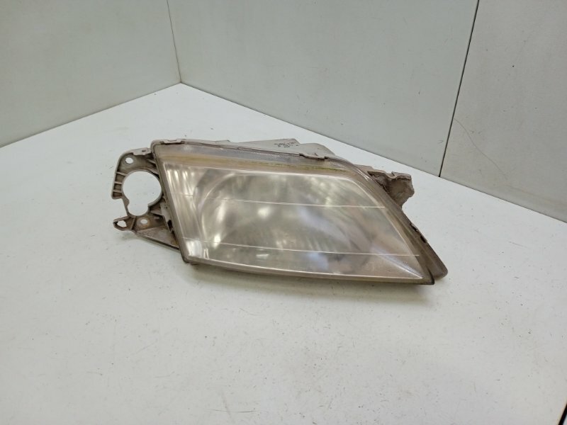 Б/У оригинал, дефект, Мазда Премаси Фара правая Mazda Premacy 2000 167526 MAZDA арт. CB08510K0D