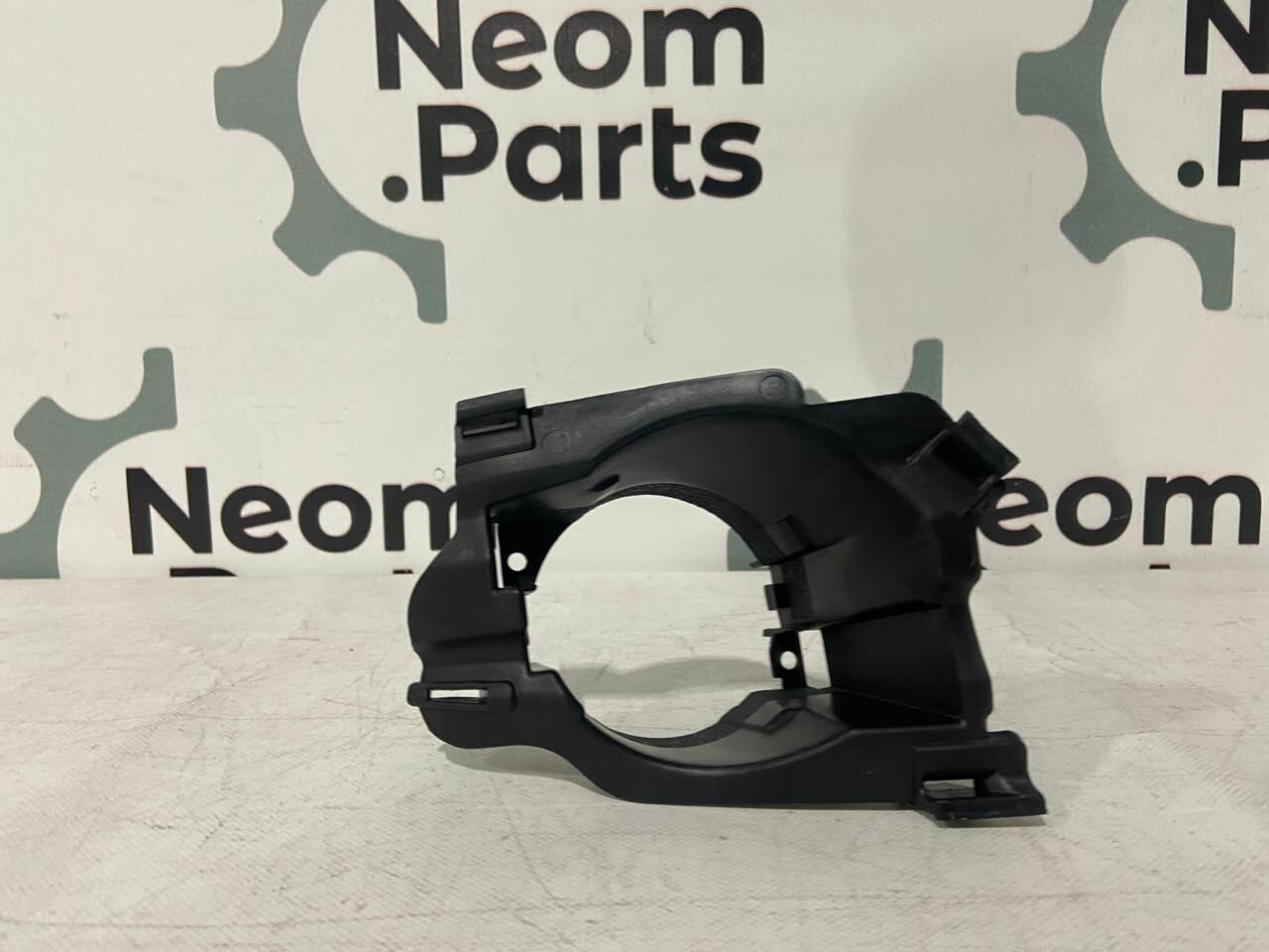 Кронштейн птф правой Renault Sandero 09-14