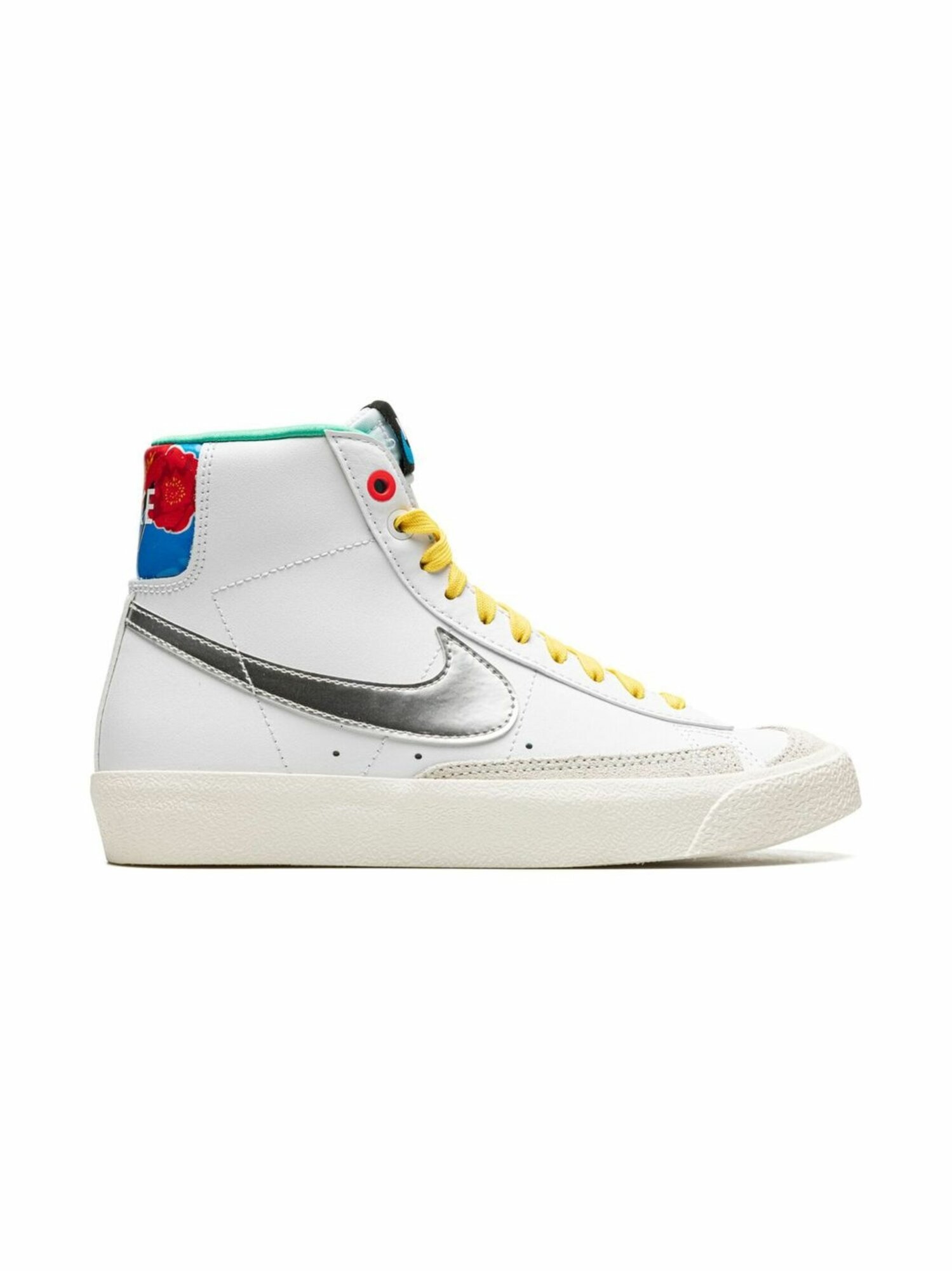 Кроссовки NIKE Blazer Mid '77, размер 38 EU, белый — фото 1