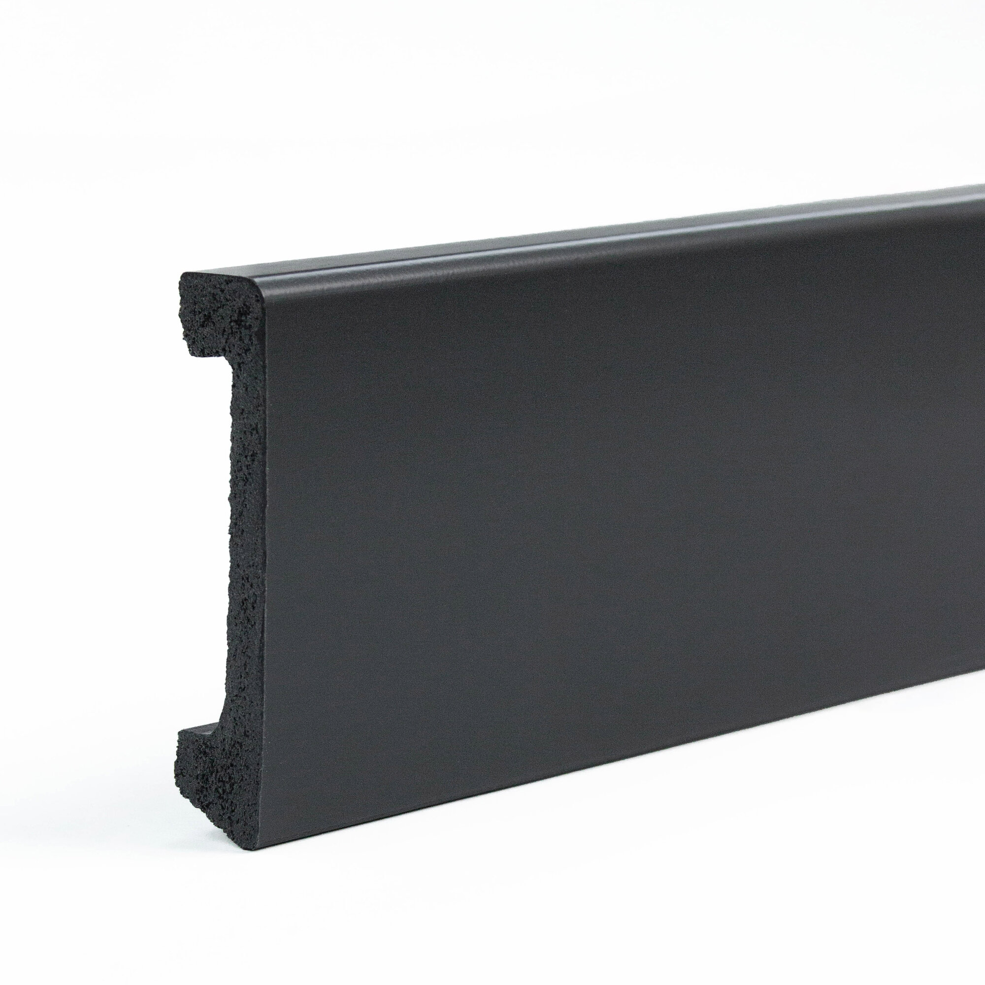 Плинтус дюрополимер напольный DECOMASTER (декомастер), 80х17х2400 мм, D235-112G ДМ антрацит глянцевый